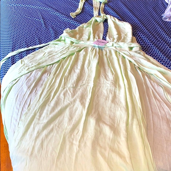 Forever 21 | Dresses | Crinkled Cutout M Slit Maxi Dress Green | Poshmark